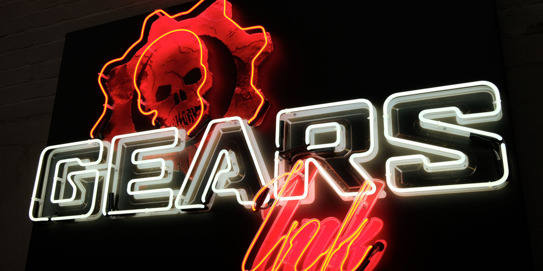 Gears of War Neon sign