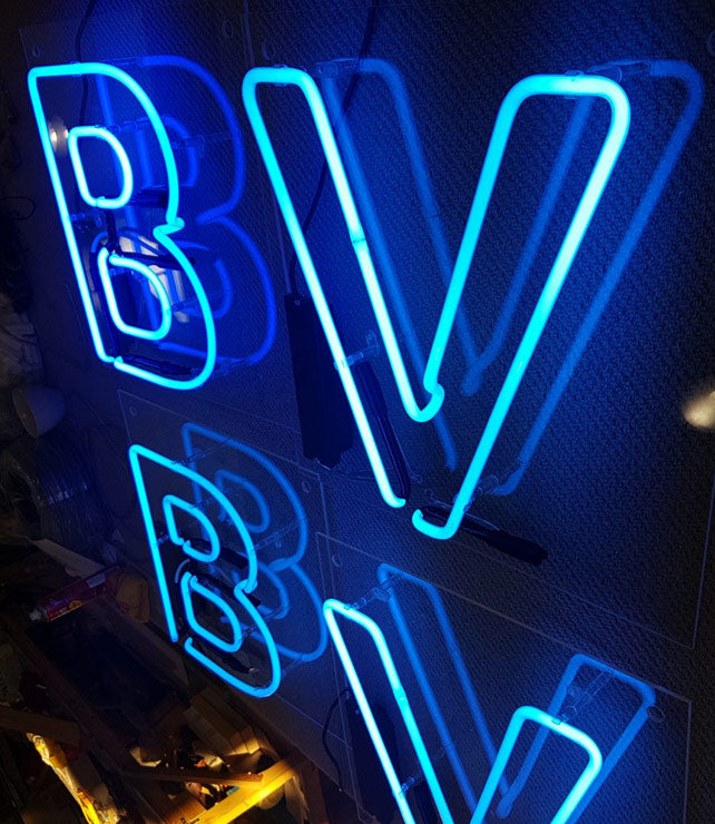 Double Outline Neon Sign